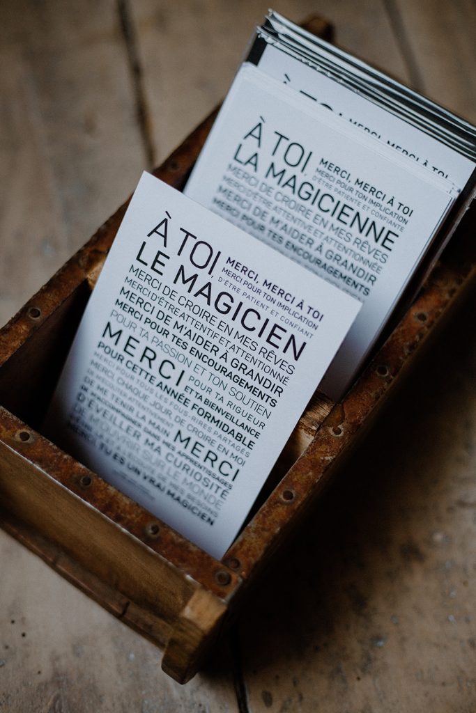 Affiche Magicienne - Les mots à l'affiche